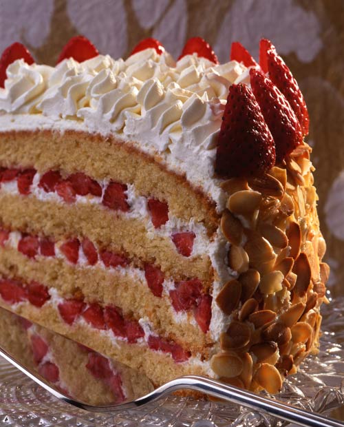 Strawberry Gateau - Vegetarian Society