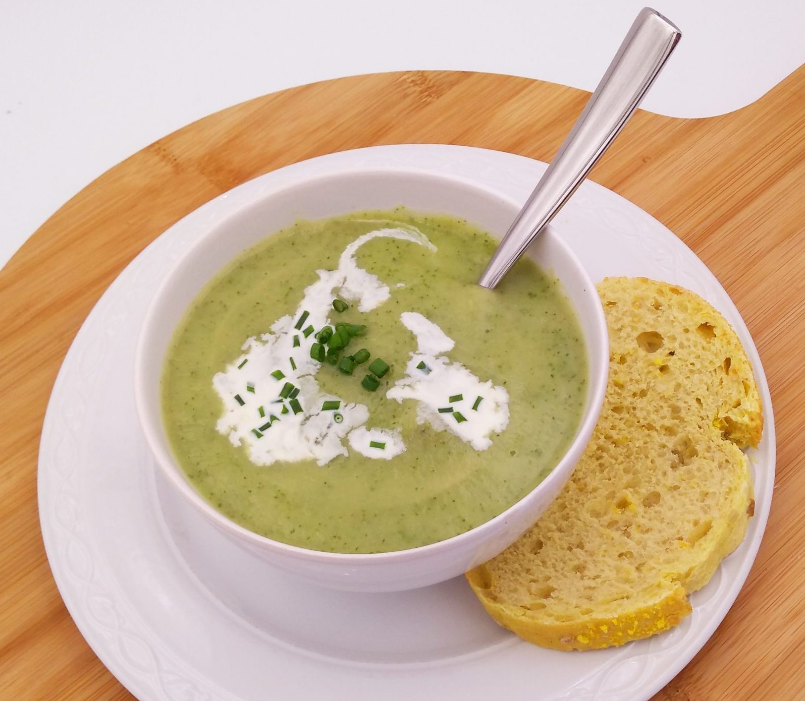 Celeriac and Watercress Soup with Chive Cream - Vegetarian Society